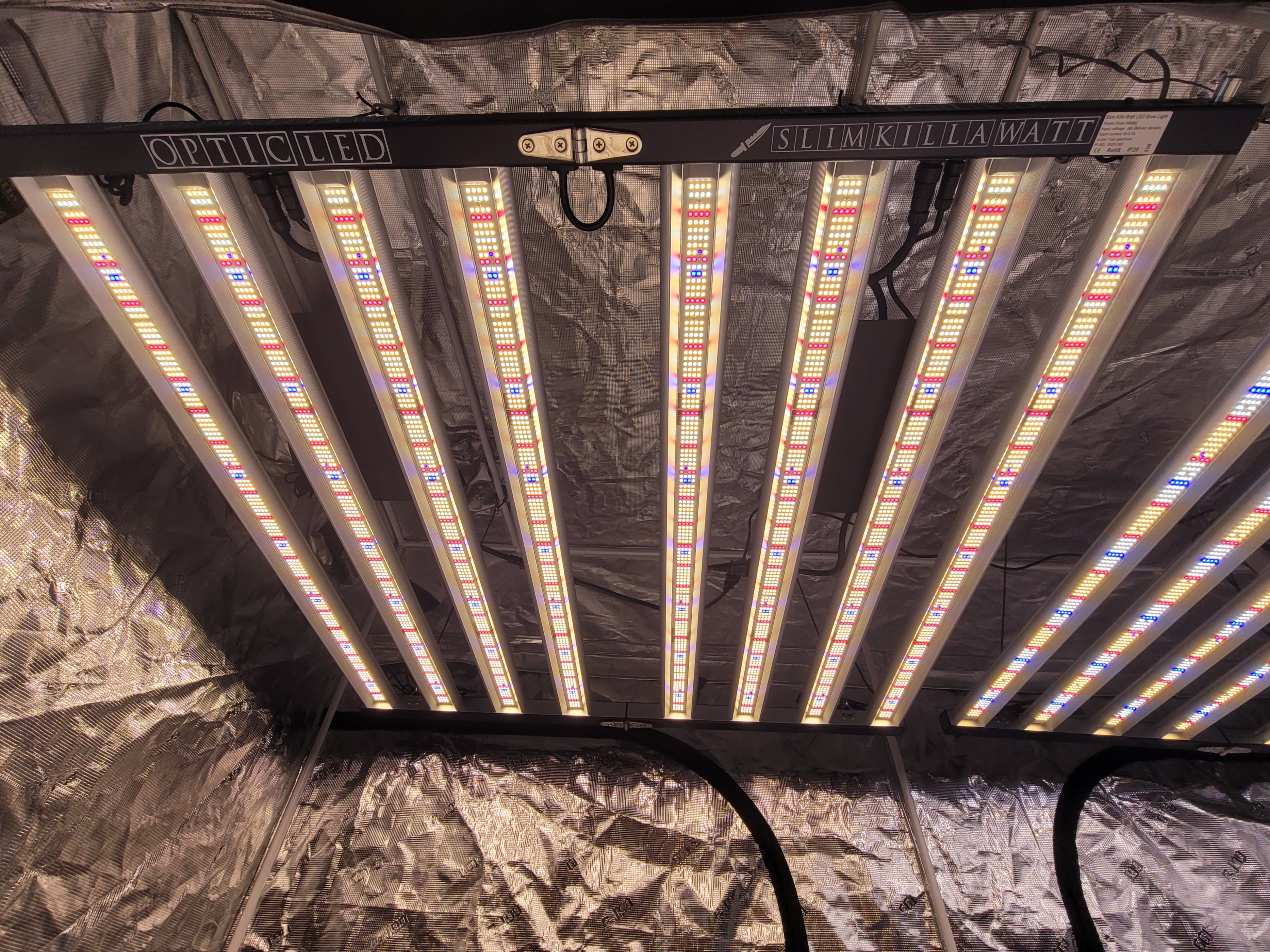 Slim Killa Watt 1000 Bloom - Dimmable LED Grow Light (UV- ir) (01/01/2 ...